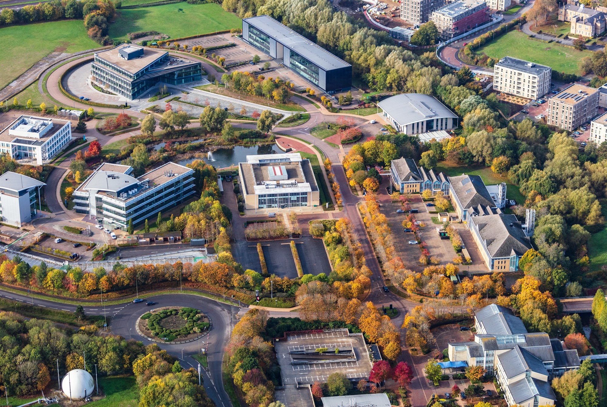 New shuttle bus service - connecting Oxford railway station and The ...