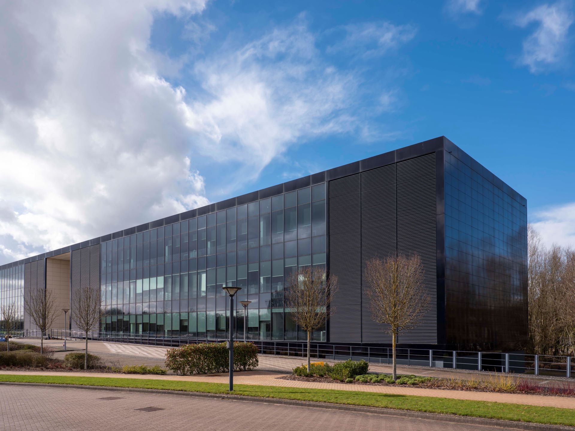 Ellison Institute expands to new building on The Oxford Science Park to ...